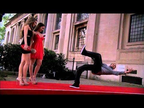 Top 10 Impossible Dynamo Magic Tricks ( Walking on Water , Levitation ...